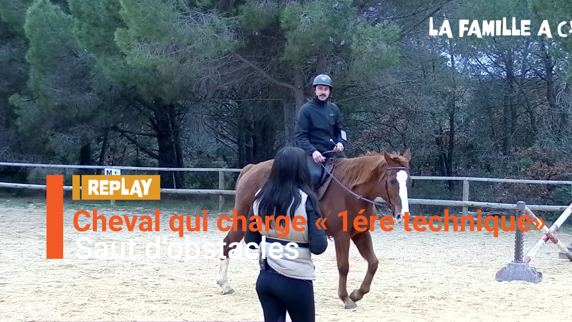 Le cheval qui charge « 1ère technique » - La famille à cheval